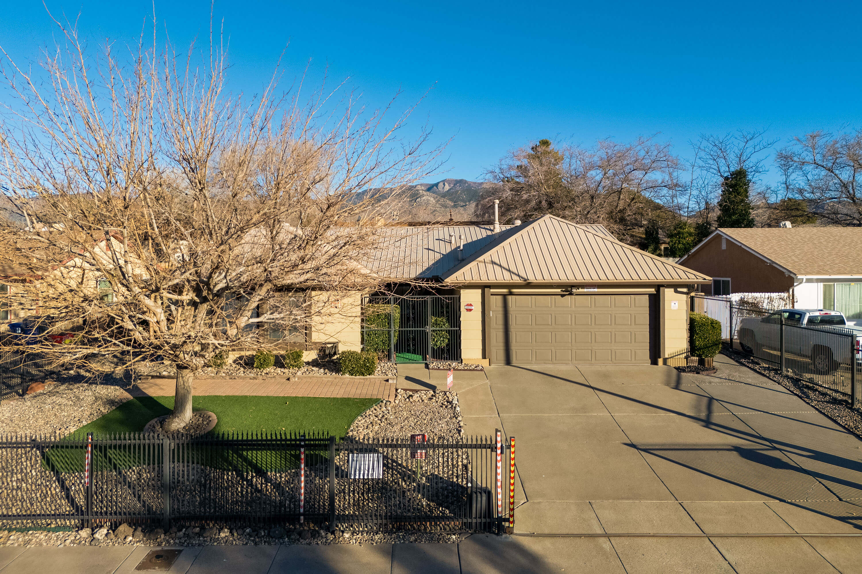 Own Walter White’s House – The Iconic Breaking Bad Filming Location for ...