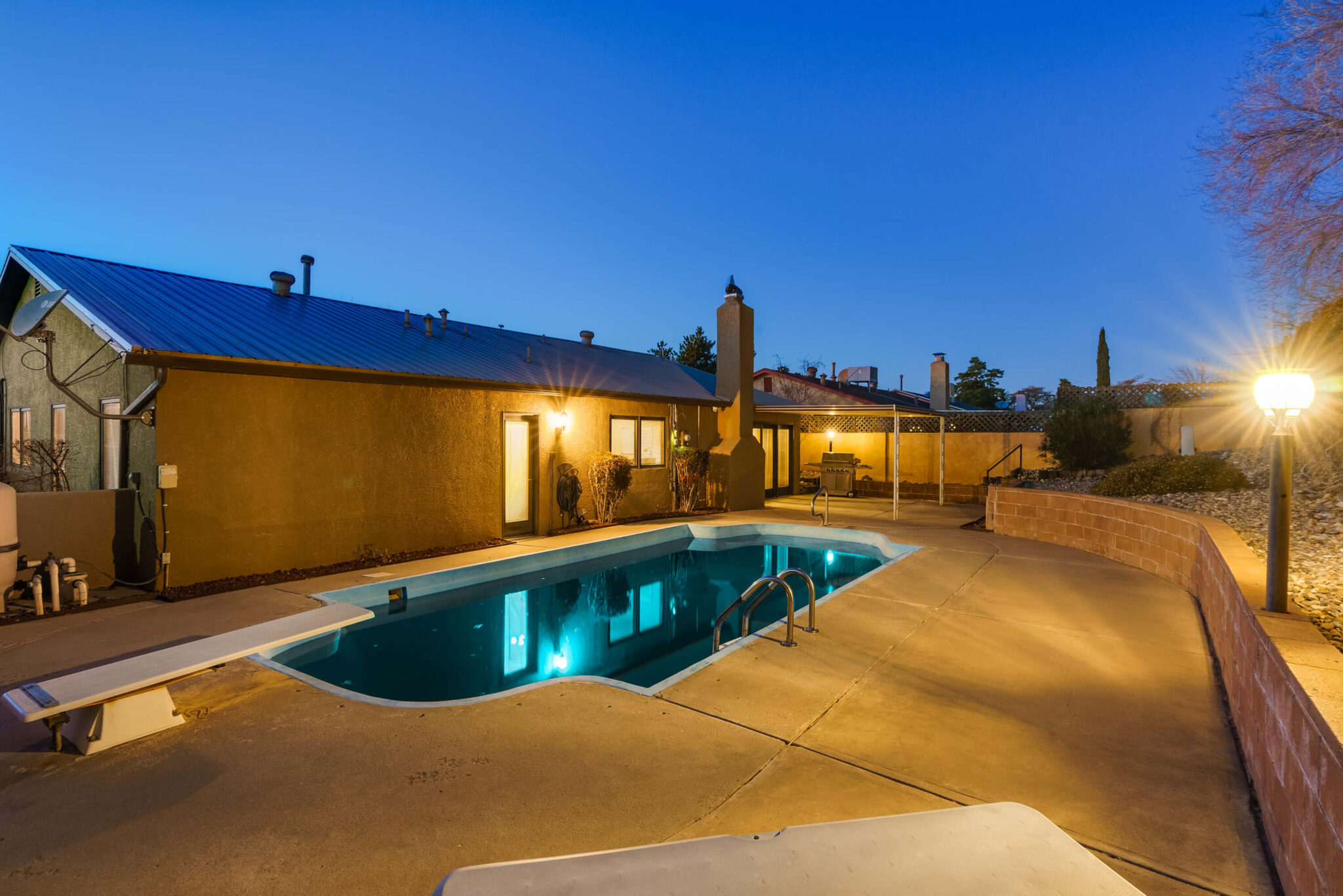 Own Walter White’s House – The Iconic Breaking Bad Filming Location for ...
